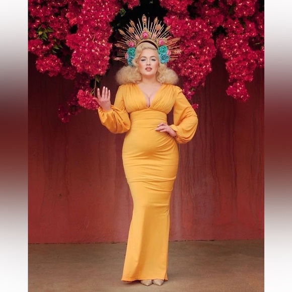 Laura Byrnes | Dresses | Laura Byrnes Gia Art Deco Gown In Ochre | Poshmark